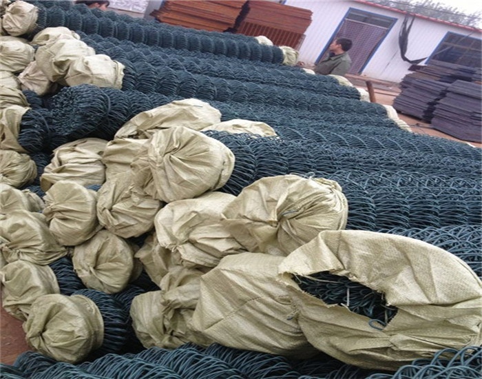 chain link fence|chain link fabric|DB Fencing